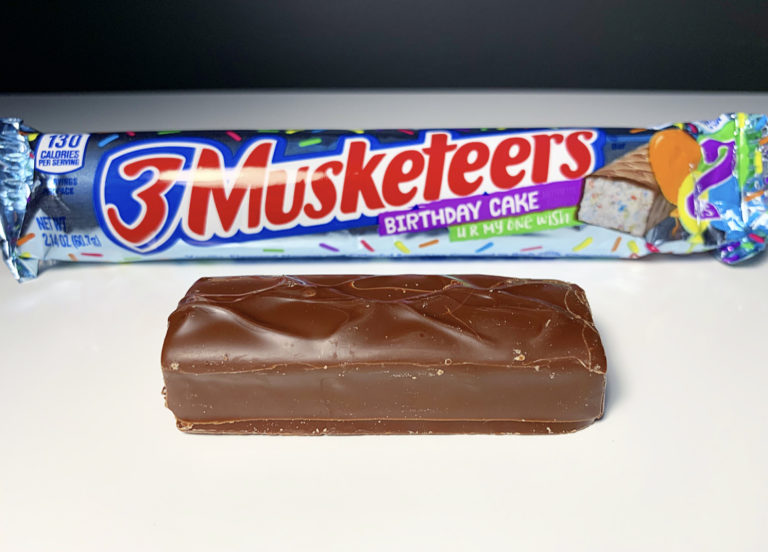 REVIEW: 3 Musketeers Birthday Cake - Junk Banter